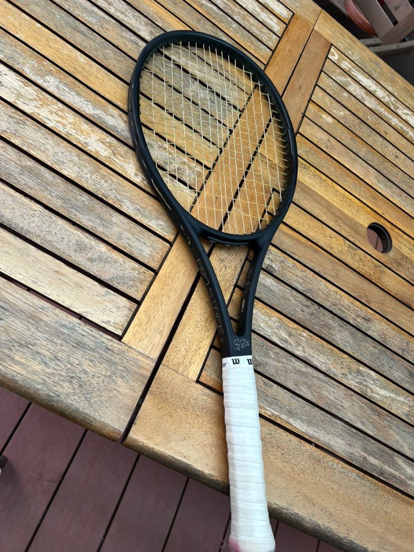 WILSON Pro Staff 97 V11 Performance Tennis Racket, Sports Equipment ...