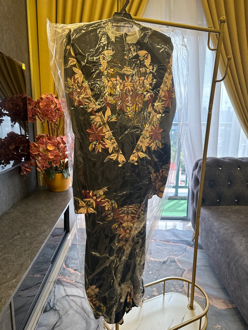 Baju Kurung Zefiks, Women's Fashion, Dresses & Sets, Traditional ...