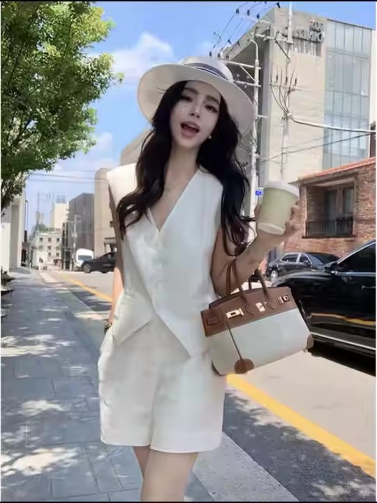 Brand new Linen White Coords Vest and Shorts, Women's Fashion, Dresses ...