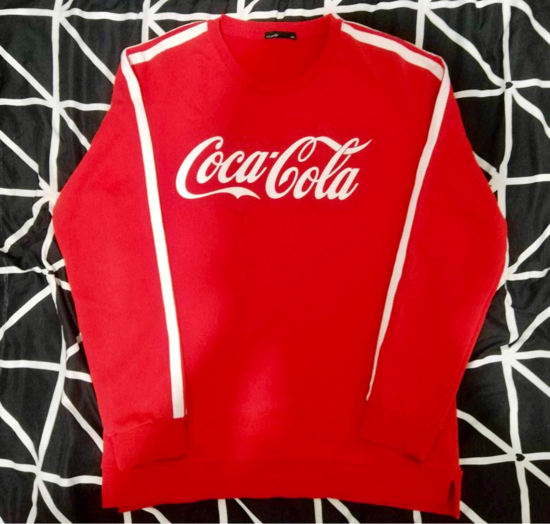 Coca - Cola Pullover (22x28), Men's Fashion, Coats, Jackets and ...