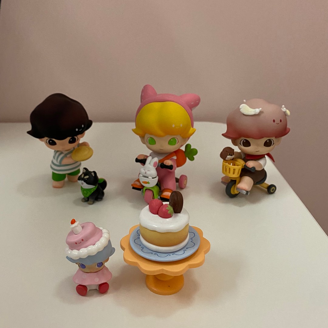 dimoo popmart figurines collectible pets vacation go on an outing ...