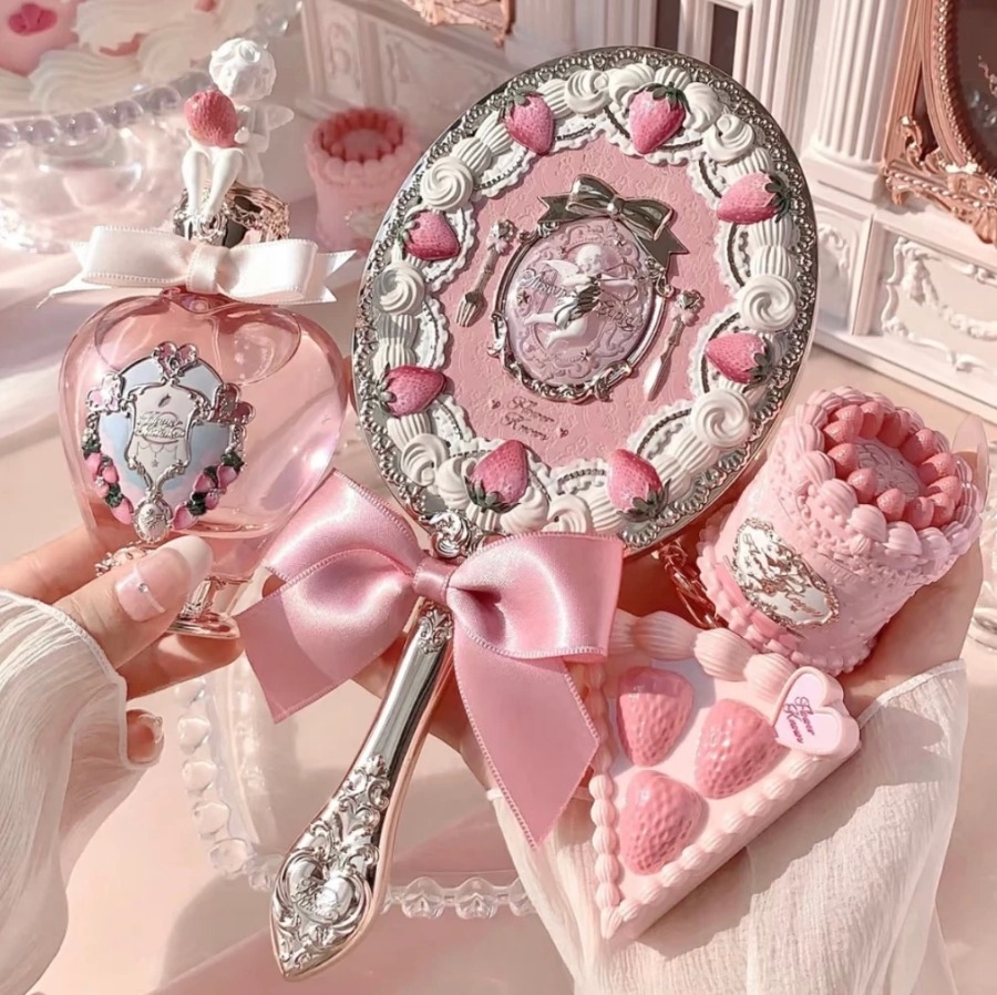 Flower Knows Strawberry Cupid - Hand Mirror (Milky Pink), Women's ...
