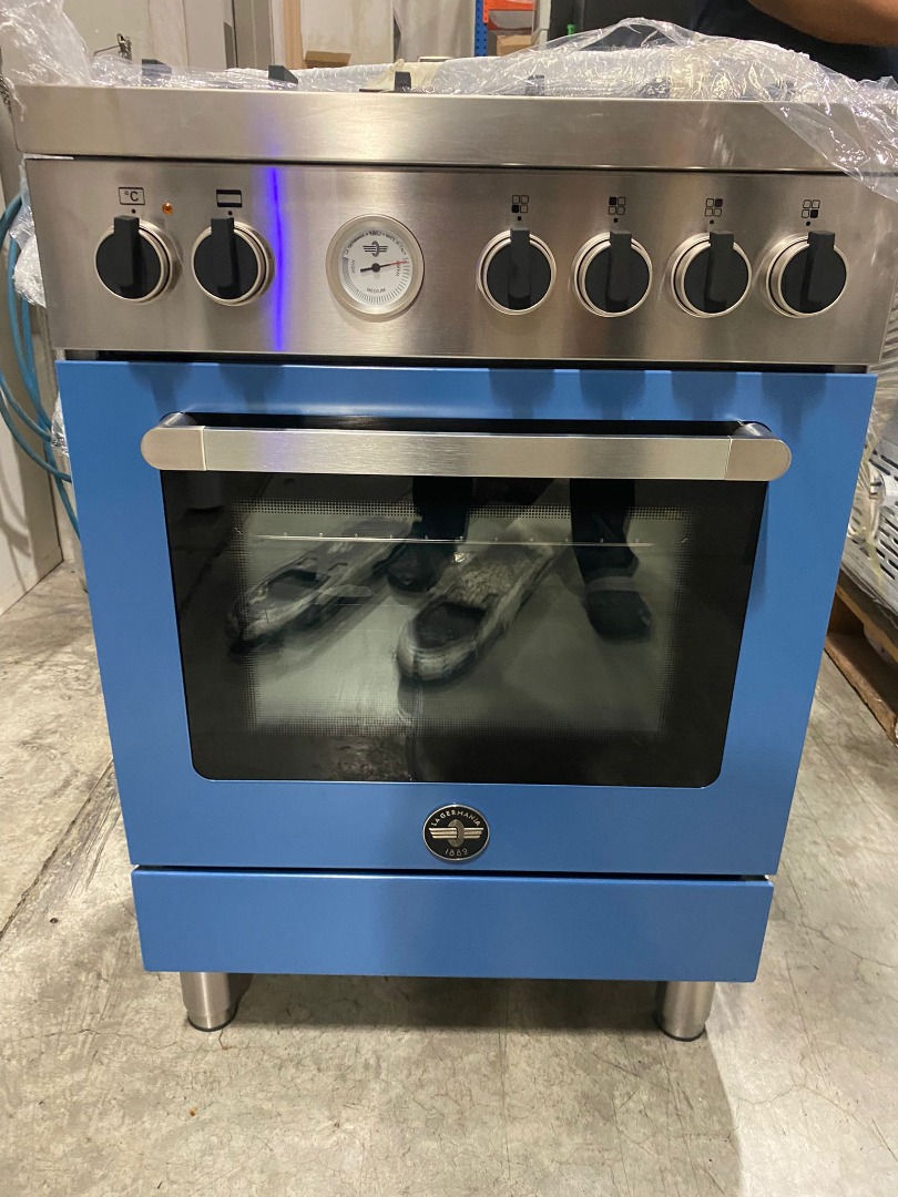 *Free Delivery* Bertazzoni La Germania RI64C61BXB Blue Standing Cooker *Display Set*, TV & Home ...