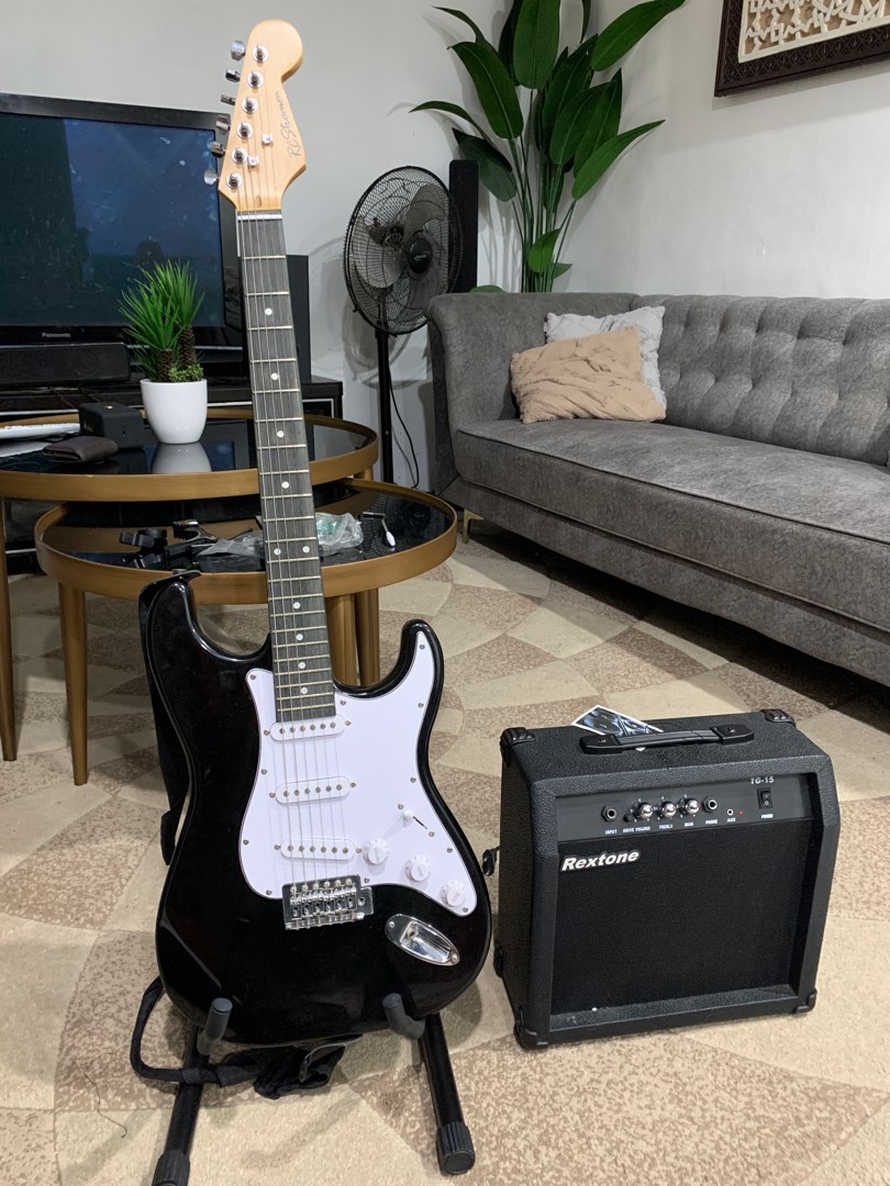 (Guitar electric) Rockstar STRS Stratocaster electric, Hobbies & Toys ...