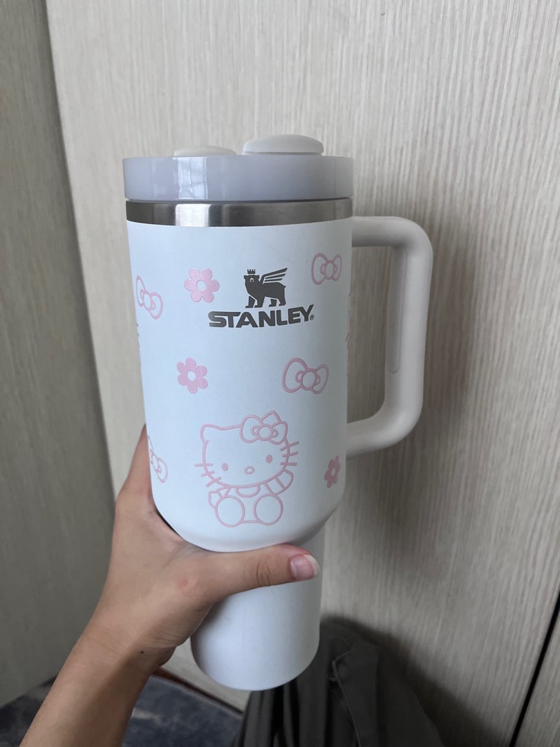 hello kitty sanrio stanley 40oz, Furniture & Home Living, Kitchenware ...