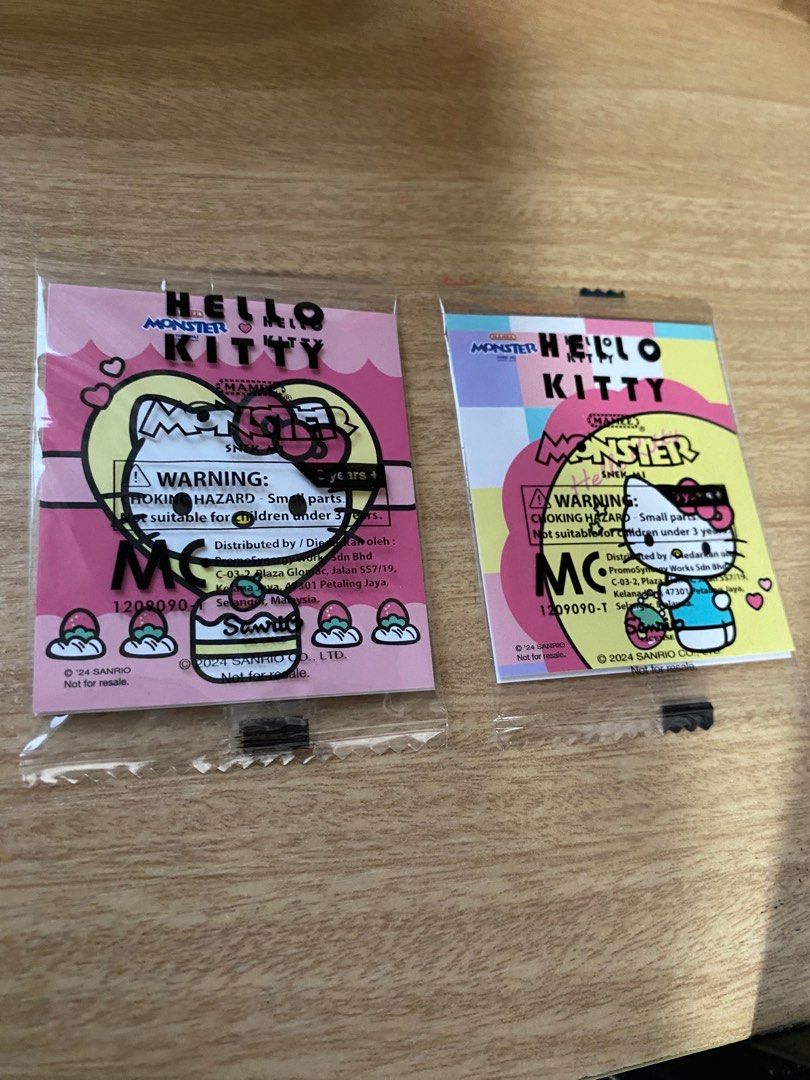 Hello Kitty X Mamee Monster Limited Edition Card 2pcs, Hobbies & Toys ...