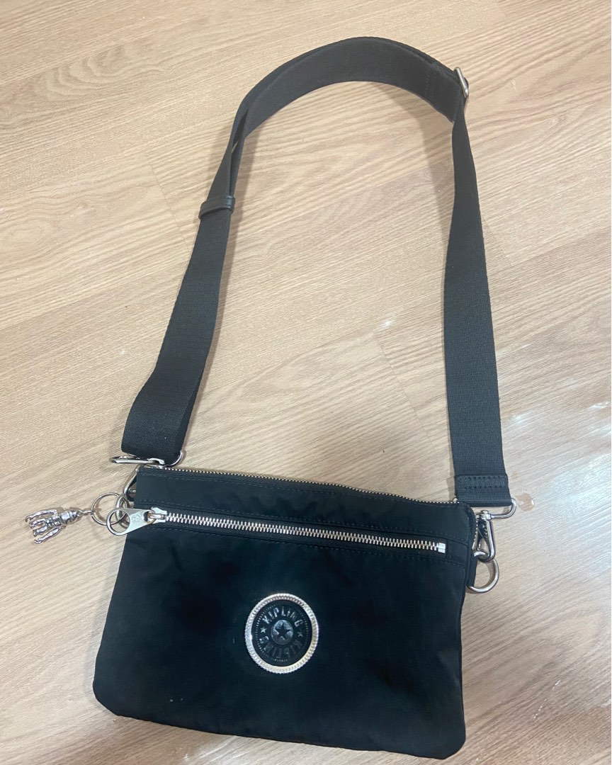 KIPLING RIRI ZIP CROSSBODY BAG, Luxury, Bags & Wallets on Carousell