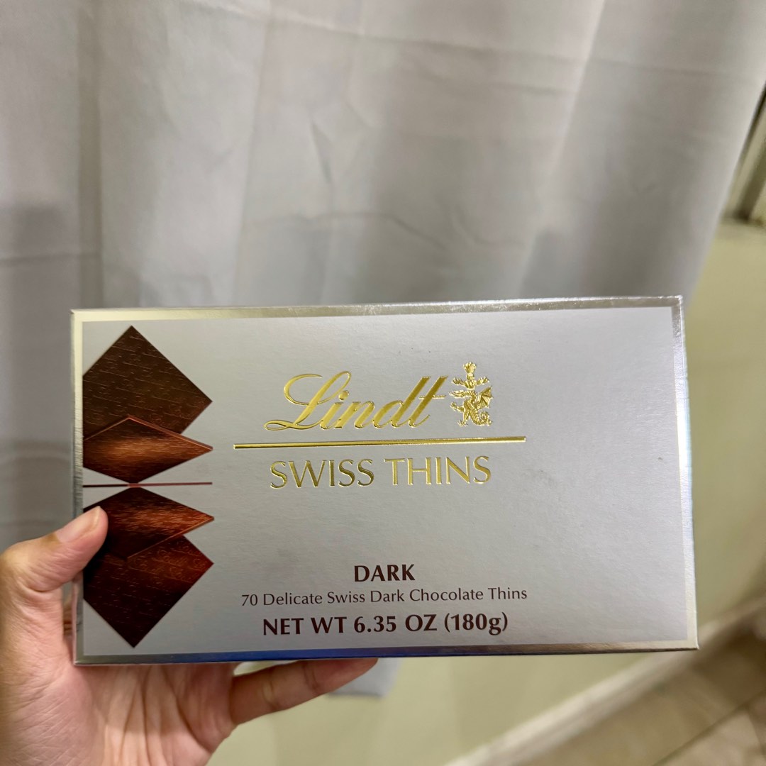 Lindt Swiss Dark Chocolate Thins - 70pcs (180g), Health & Nutrition ...