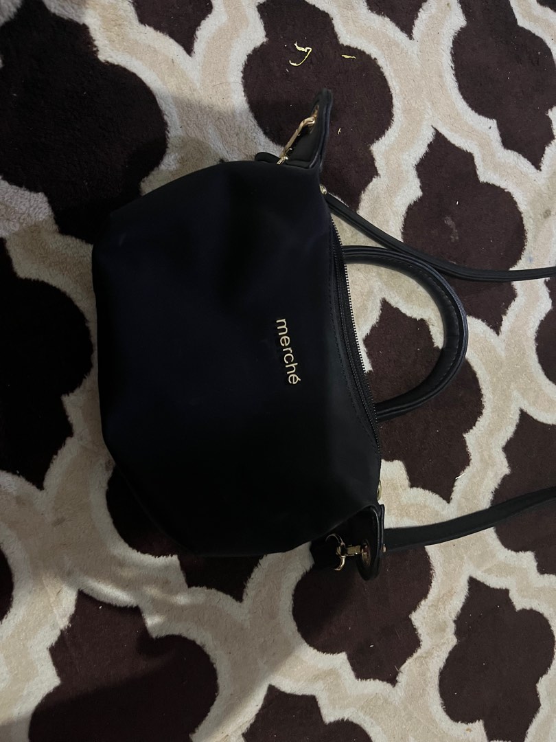 Merche Alice petite, Fesyen Pria, Tas & Dompet , Tas Selempang di Carousell