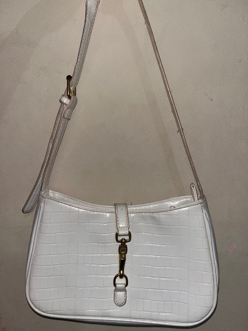 MINISO BAG PATTERN CROSSBODY BAG, Fesyen Wanita, Tas & Dompet di Carousell