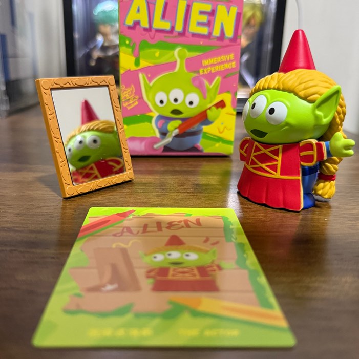 Pixar Alien | POPMART Authentic | The Actor, Hobbies & Toys, Toys ...