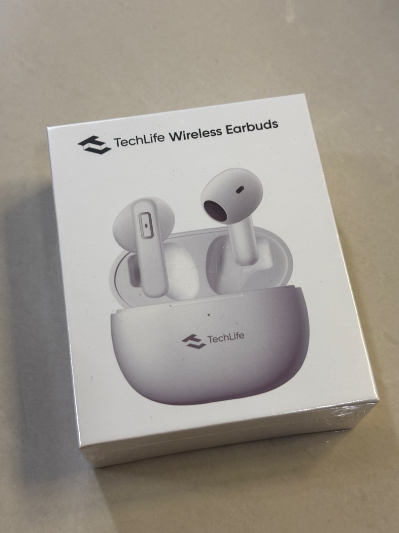 Realme TechLife Wireless Earbuds, Audio, Earphones on Carousell