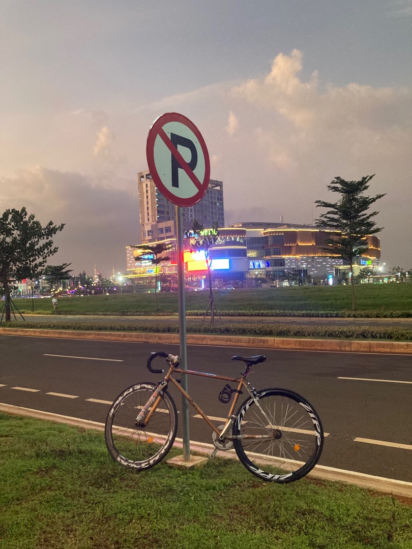 Sepeda fixie modifikasi (freewheel+rem tangan), Olah Raga, Sepeda di ...