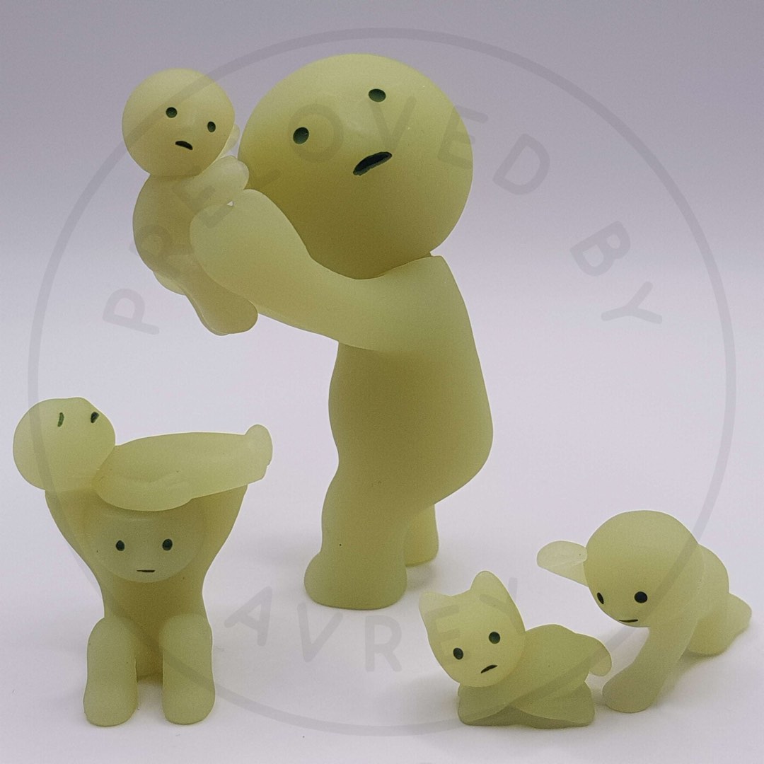 SMISKI Living : Hiding [NFS: Little Smiskis], Hobbies & Toys, Toys ...