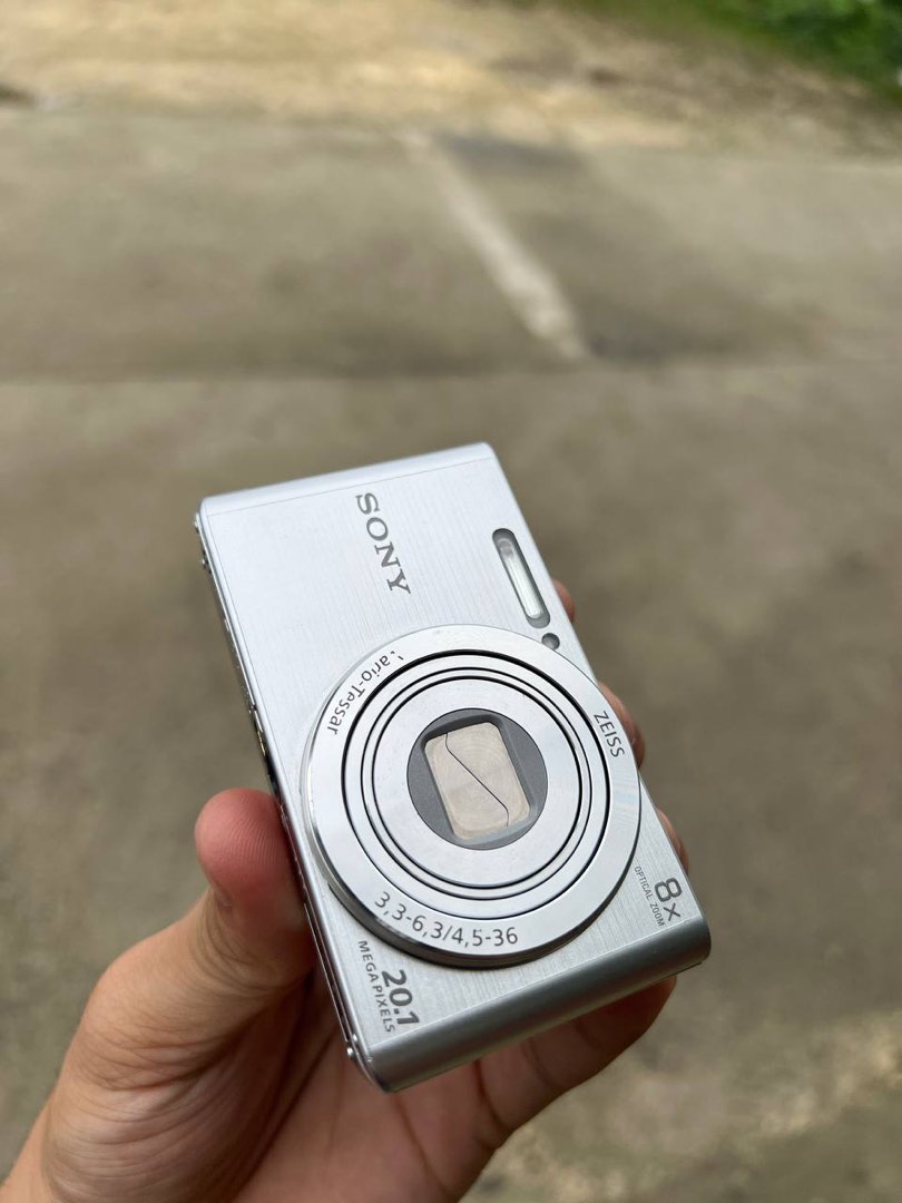 SONY Cyber-Shot DSC-W830 (Digital Camera), Photography, Cameras on Carousell