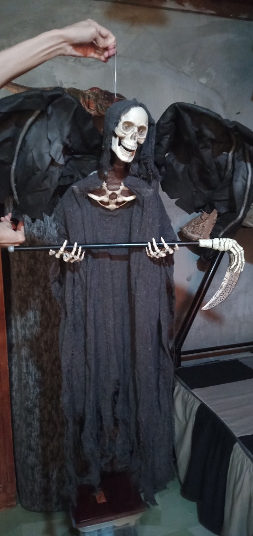 The Grim Reaper with death scythe Mega Size 36 inches tall working ...