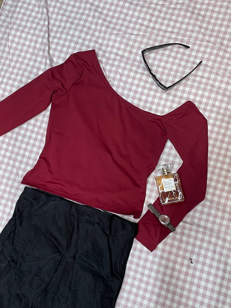 Women half off shoulder and backless top, Women's Fashion, Tops, Other ...