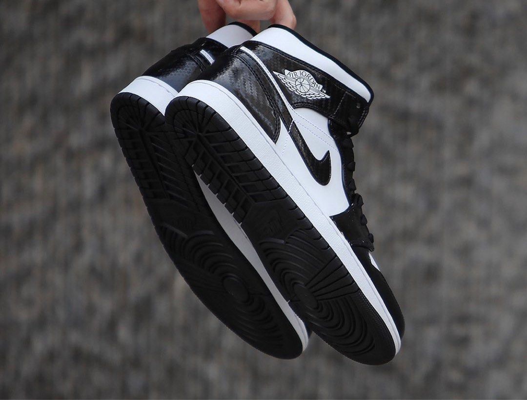 Air Jordan 1 Mid All Star Panda Carbon Fiber Uk10.5, Men's Fashion ...