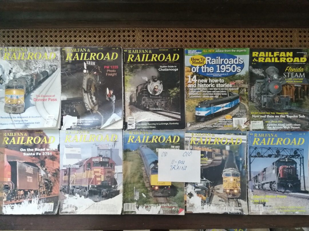 Assorted #010 vintage magazines about TRAINS / RAILROADS sold by the ...