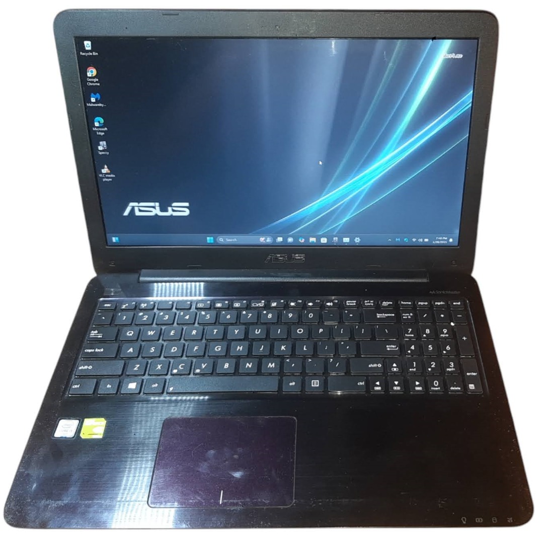 Asus X556U > Core i5 6th Gen, 8GB RAM, Dual drive, 2GB GPU, New ...