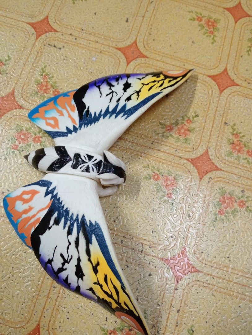 Bandai Toho Kaiju Series Rainbow Mothra, Hobbies & Toys, Toys & Games ...