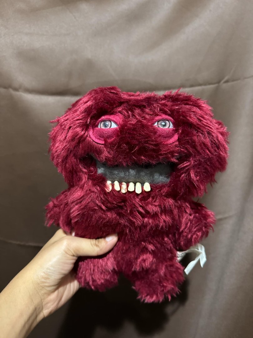 Funny Red Clawey Fuggler, Hobbies & Toys, Toys & Games on Carousell