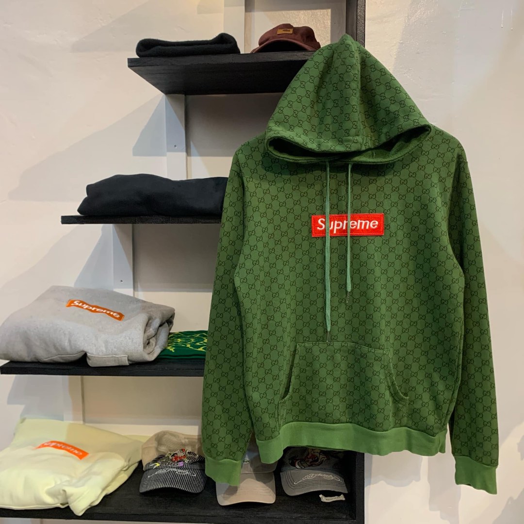 Gucci x supreme, Men's Fashion, Activewear on Carousell