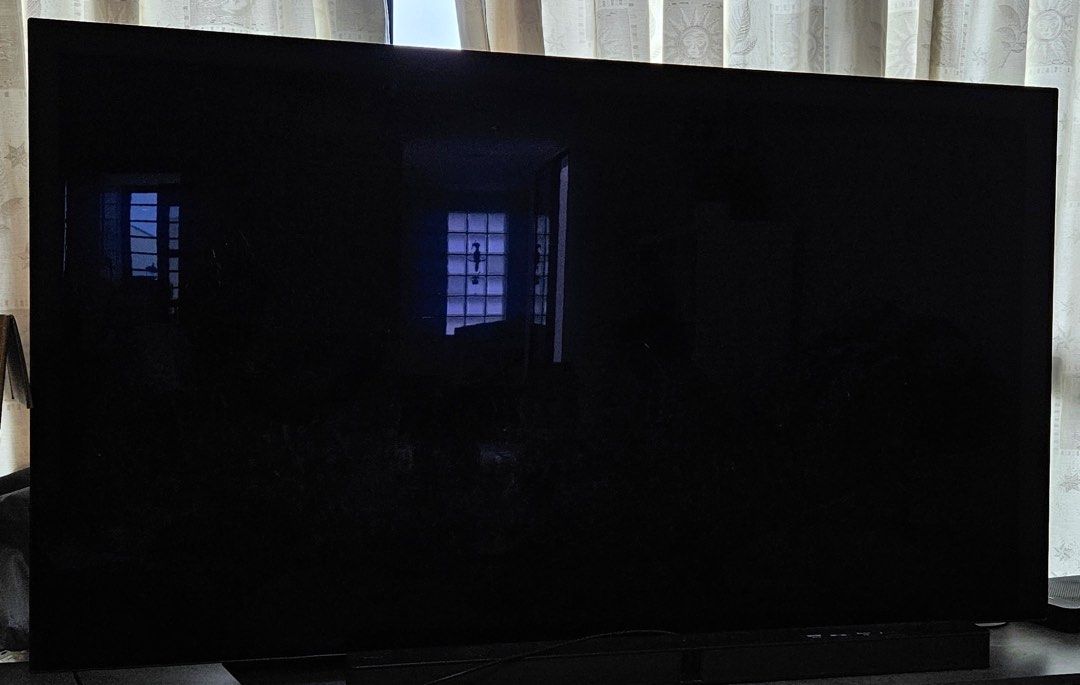 LG OLED 65” TV | Cracked Screen, TV & Home Appliances, TV ...