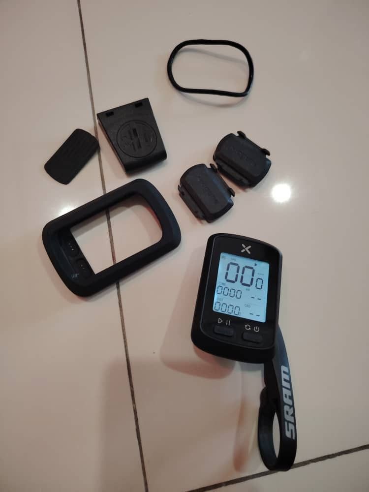 Meter XOSS G+ and sensor, Sports Equipment, Bicycles & Parts, Bicycles ...