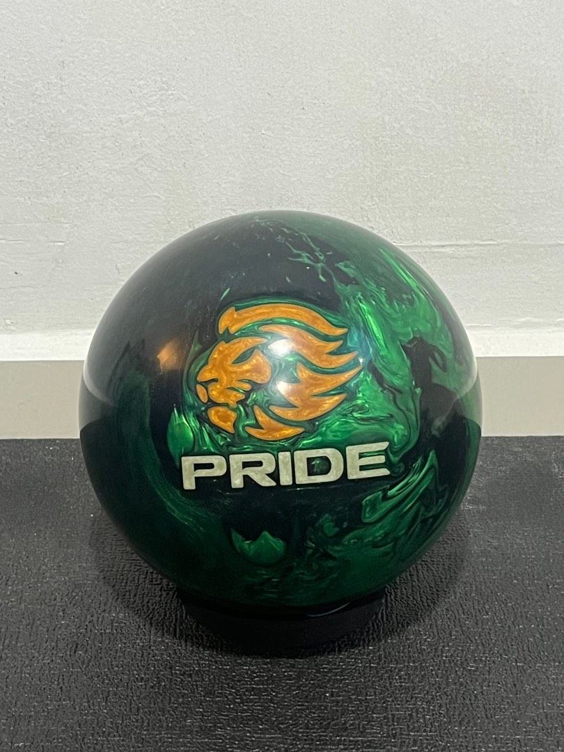 MOTIV Pride bowling ball, Sports Equipment, Sports & Games, Billiards ...