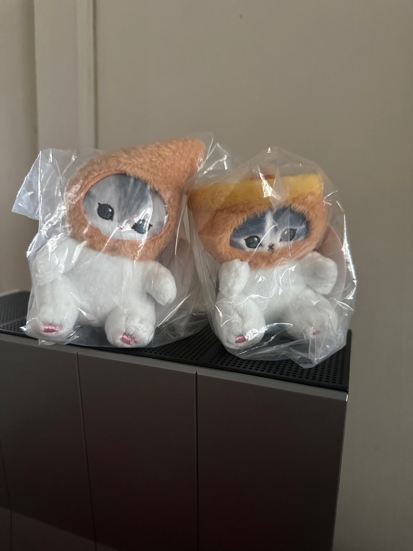 Mofusand x KFC, Hobbies & Toys, Memorabilia & Collectibles, Fan ...