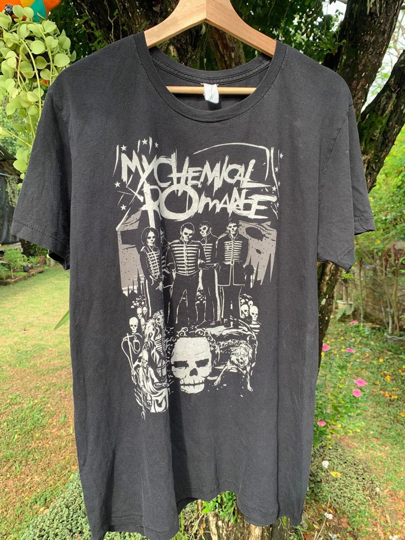 My Chemical Romance, Men's Fashion, Tops & Sets, Tshirts & Polo Shirts ...