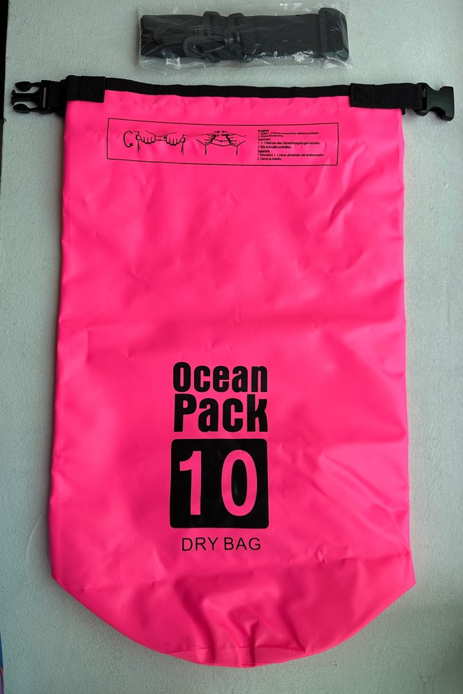 Ocean pack waterproof dry bag 10 litres, Sports Equipment, Other Sports ...