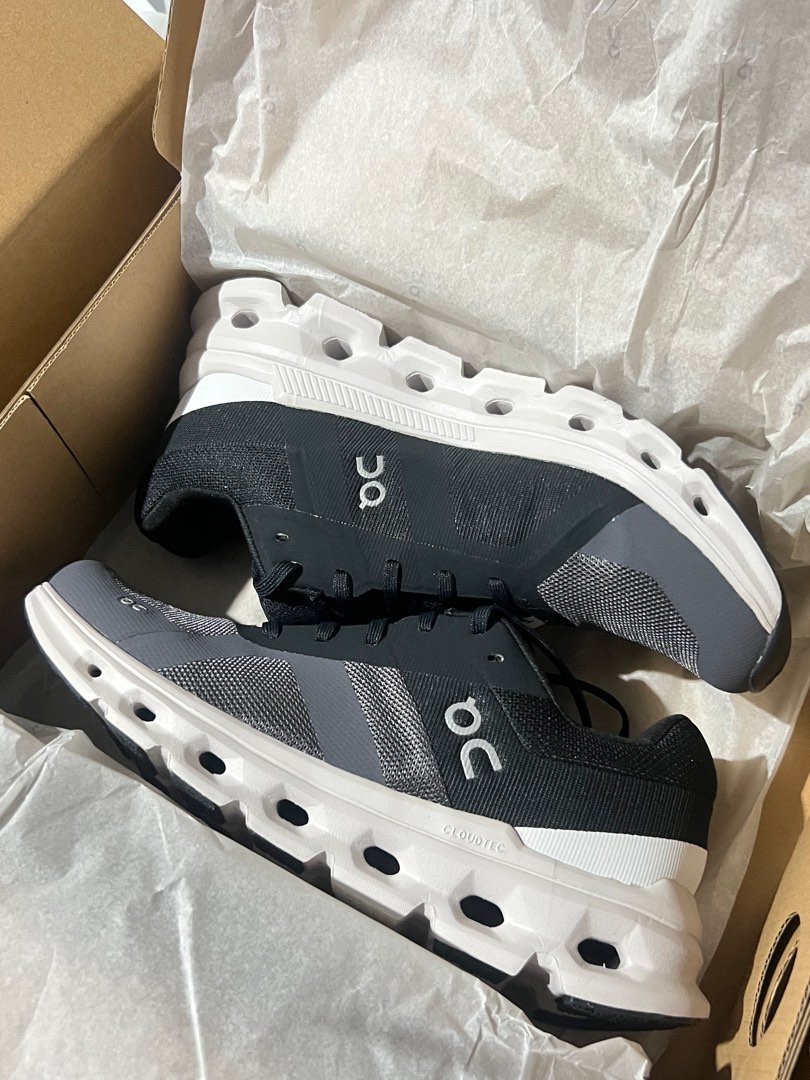 ON CLOUD RUNNER, Men's Fashion, Footwear, Sneakers on Carousell