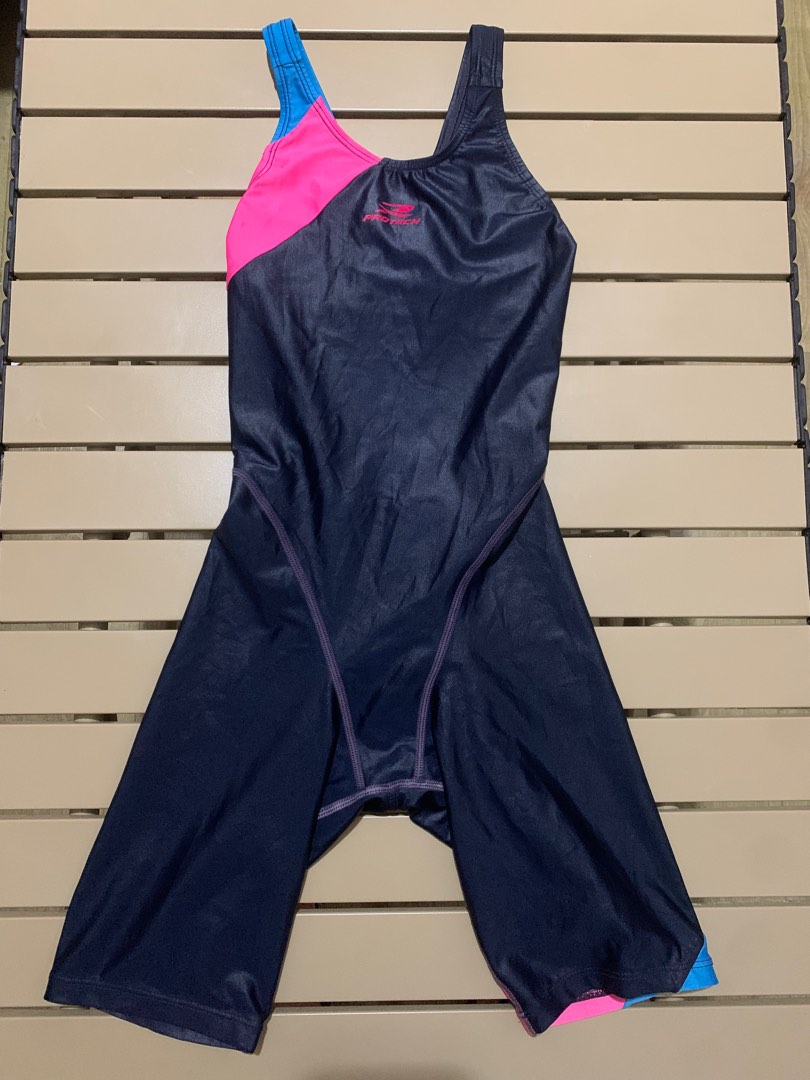 Protech Kneesuit (XS), Babies & Kids, Babies & Kids Fashion on Carousell