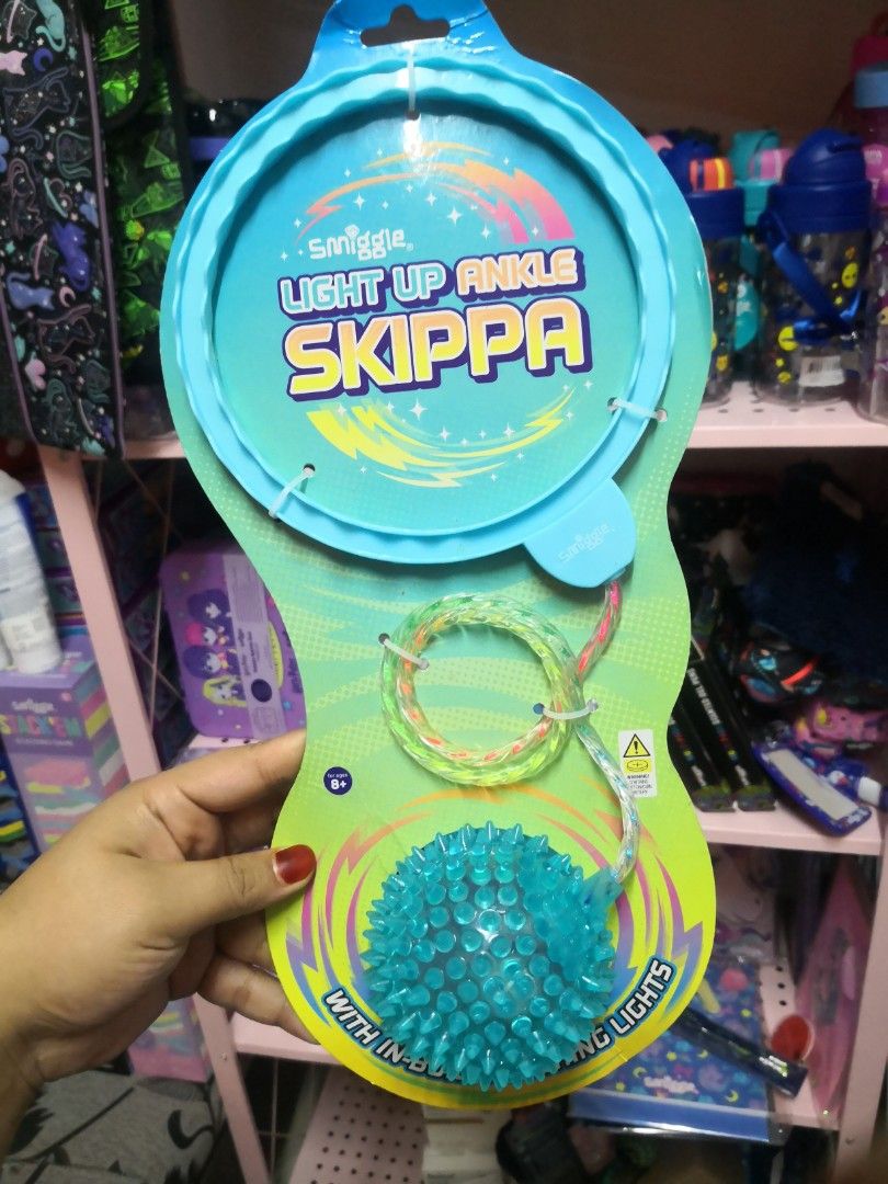 Smiggle light up skippa, Hobbies & Toys, Toys & Games on Carousell