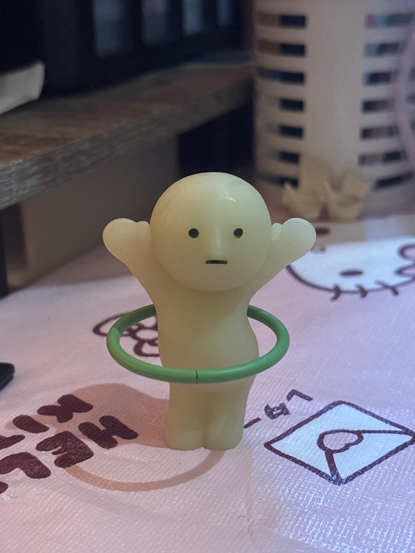 Smiski Hoop, Hobbies & Toys, Memorabilia & Collectibles, Fan ...