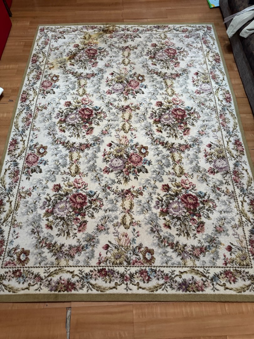 Vintage Floral Carpet made in Espain pure wool pile, Furniture & Home ...