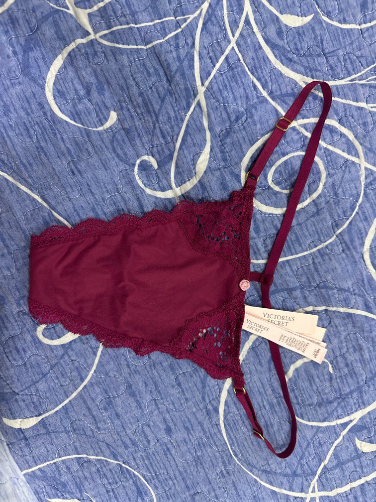 V-string, Women's Fashion, New Undergarments & Loungewear on Carousell