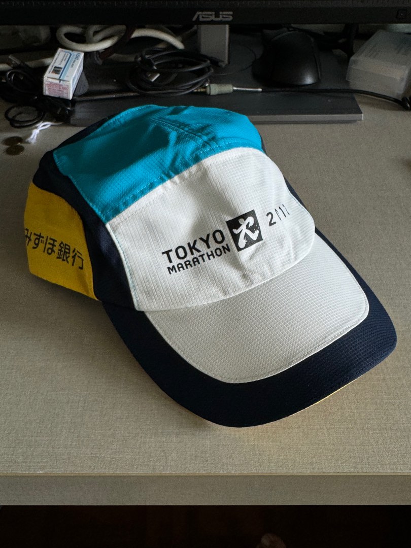 asics Tokyo Marathon Running Cap, Men's Fashion, Watches & Accessories ...
