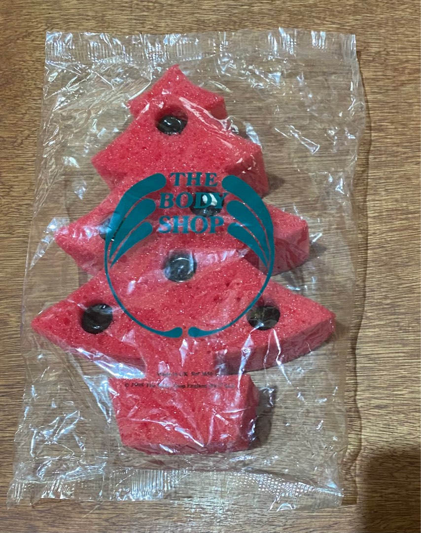 Body shop sponge, Beauty & Personal Care, Bath & Body, Bath on Carousell