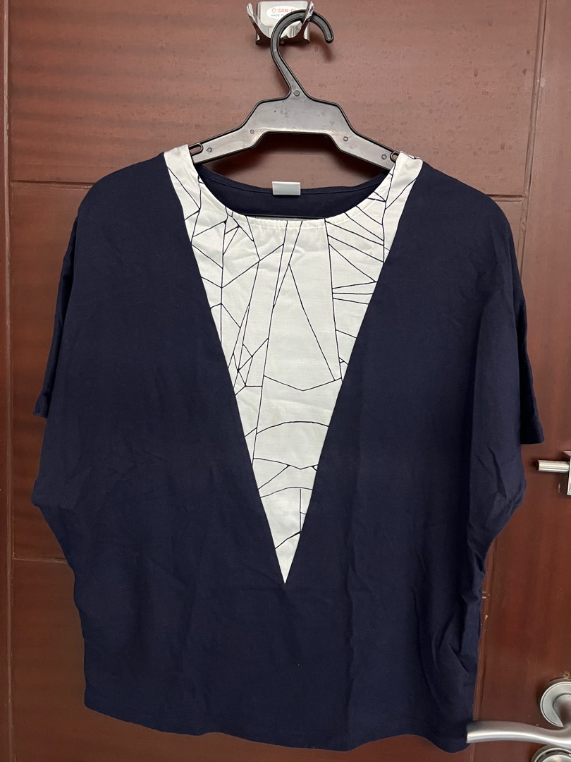 Bossini blue blouse, Women's Fashion, Tops, Blouses on Carousell