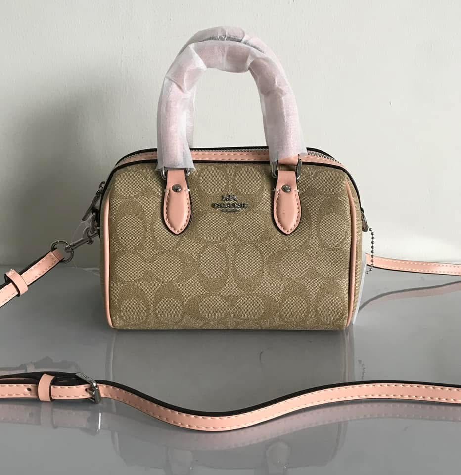 Coach Micro Crossbody, Women's Fashion, Bags & Wallets, Cross-body Bags ...