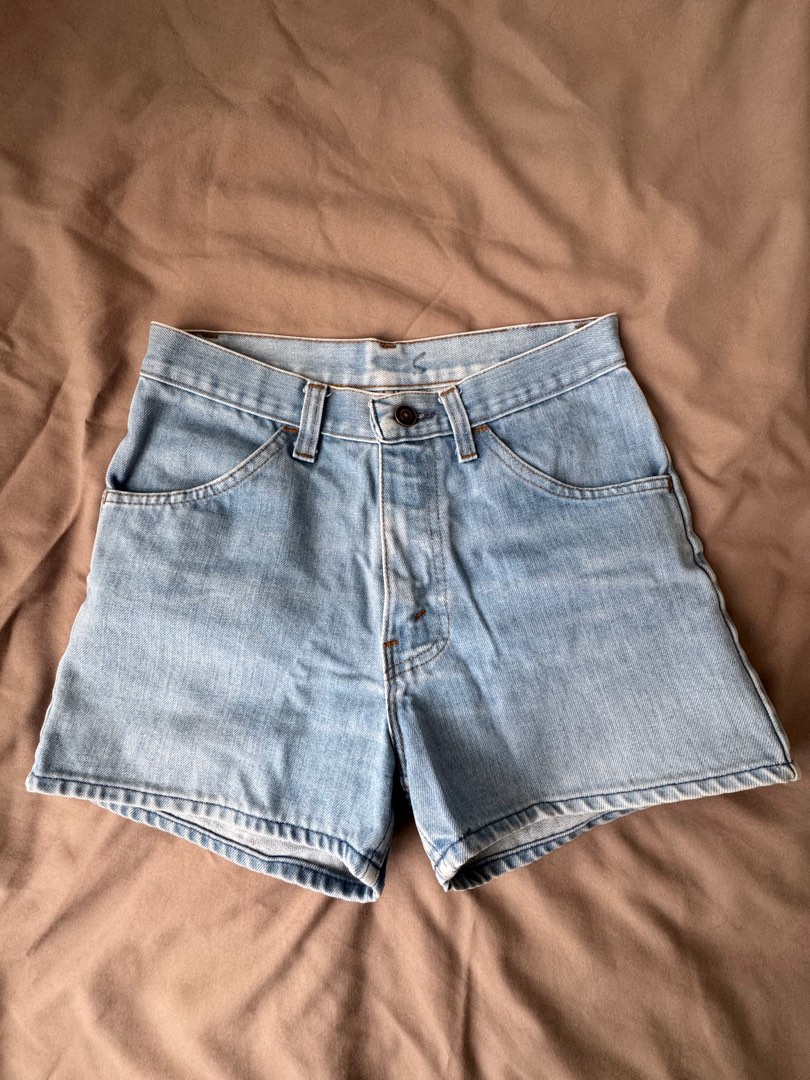 Debim shorts - denim blue, Women's Fashion, Bottoms, Shorts on Carousell
