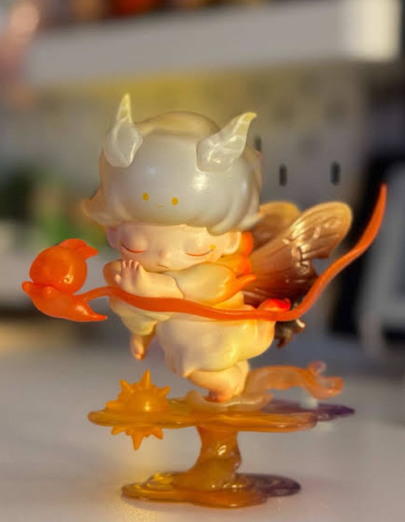 Dimoo finding mokoko, Hobbies & Toys, Toys & Games on Carousell