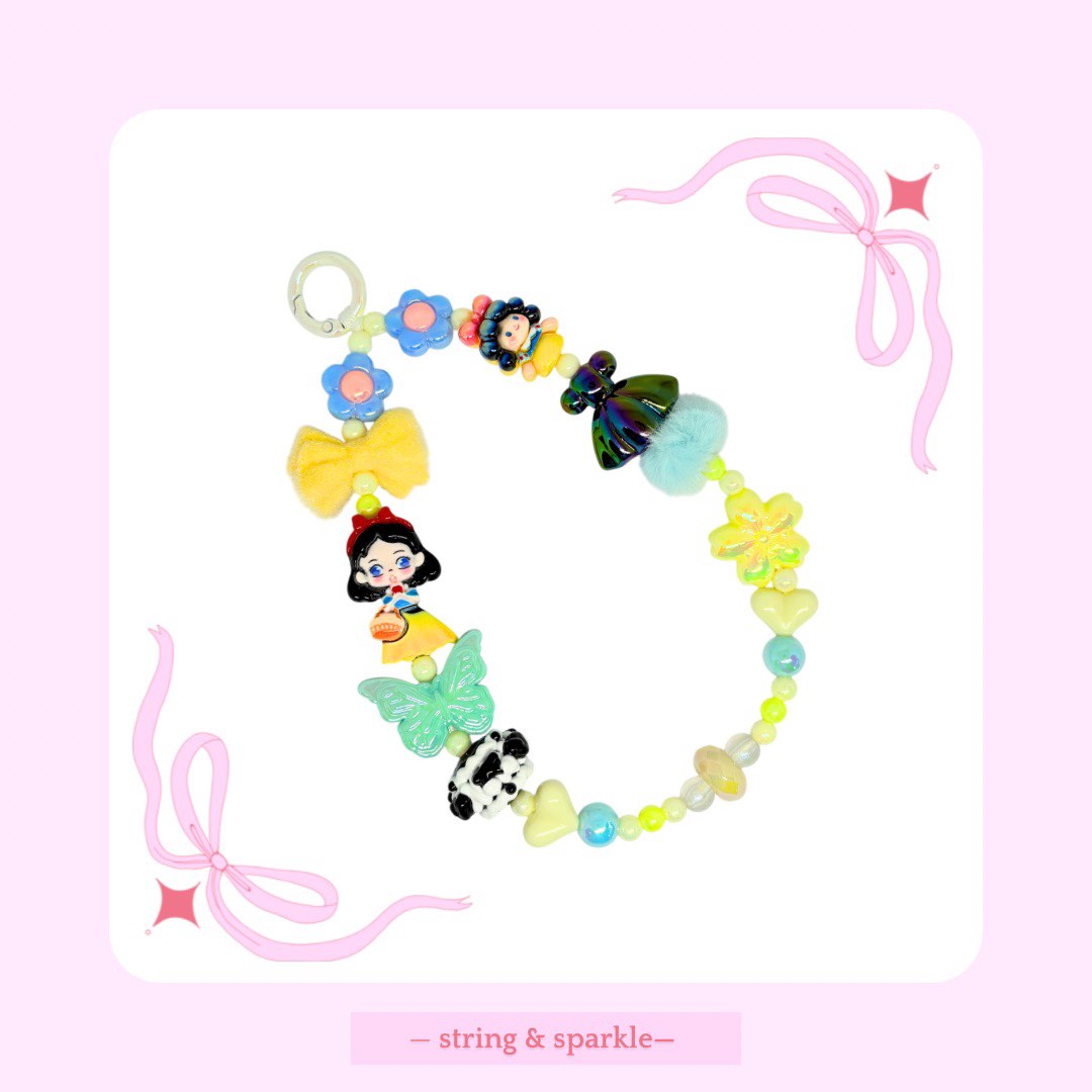 Disney Princess Snow White Phone Charm, Hobbies & Toys, Stationery ...