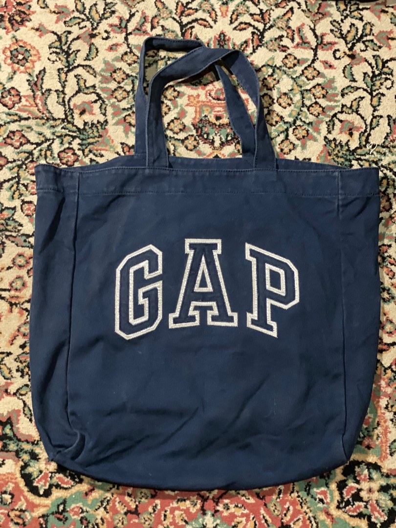 Gap Tote Bag, Women's Fashion, Bags & Wallets, Tote Bags on Carousell