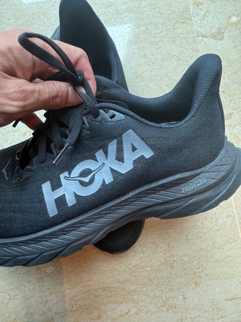 Hoka profly black US8.5 sneaker, Men's Fashion, Footwear, Sneakers on ...