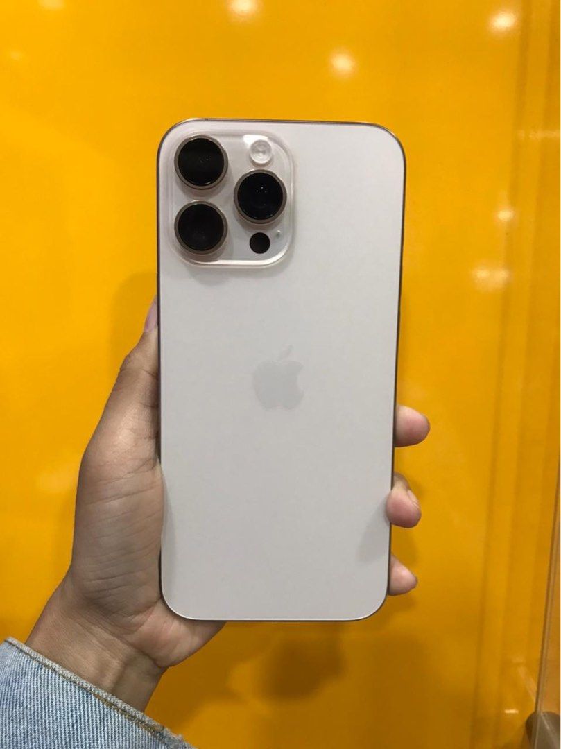 iPhone 16 Pro Max 256GB Garansi Inter Oktober 2025 Dessert Titanium ...