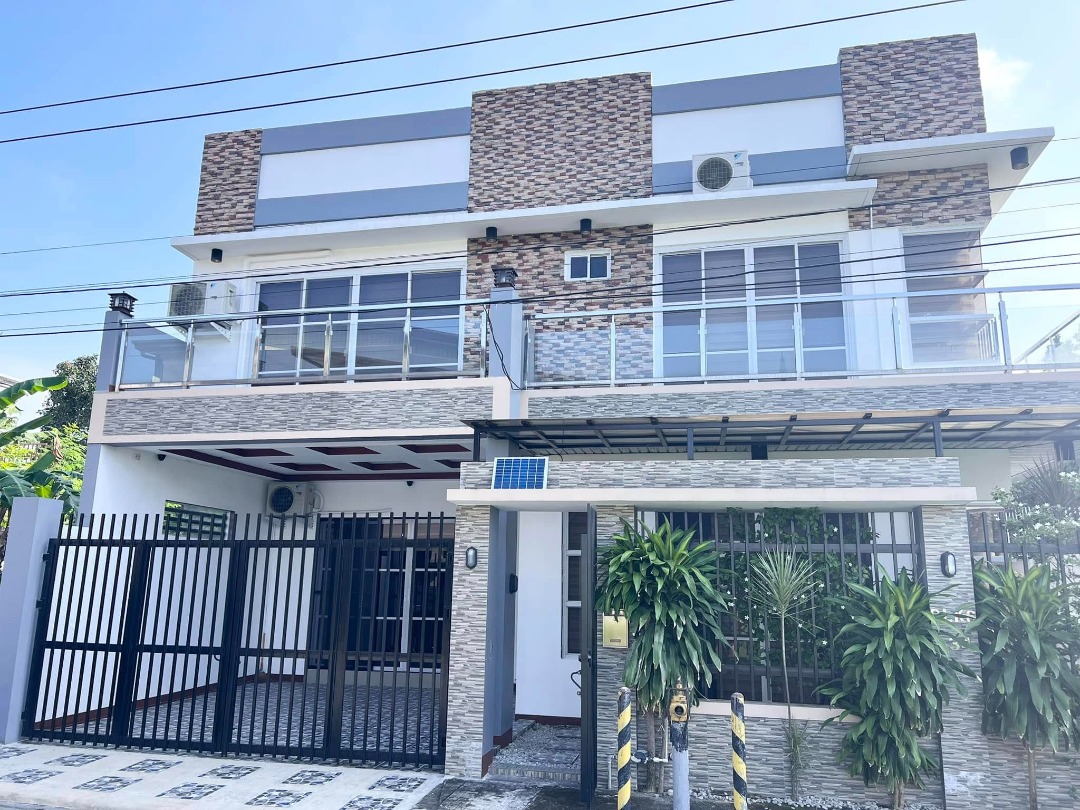 RUSH SALE! MODERN HOUSE AND LOT IN ANGELES CITY NEAR CLARK AND LALA ...
